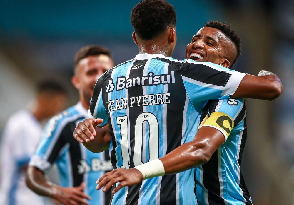 Grêmio ganha o primeiro jogo sem Renato e reassume ponta do Campeonato ...