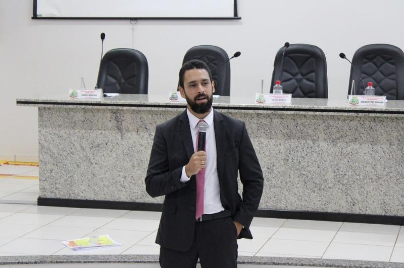 Promotor Caio Di Rienzo chama atenção da comunidade para o “Agosto ...