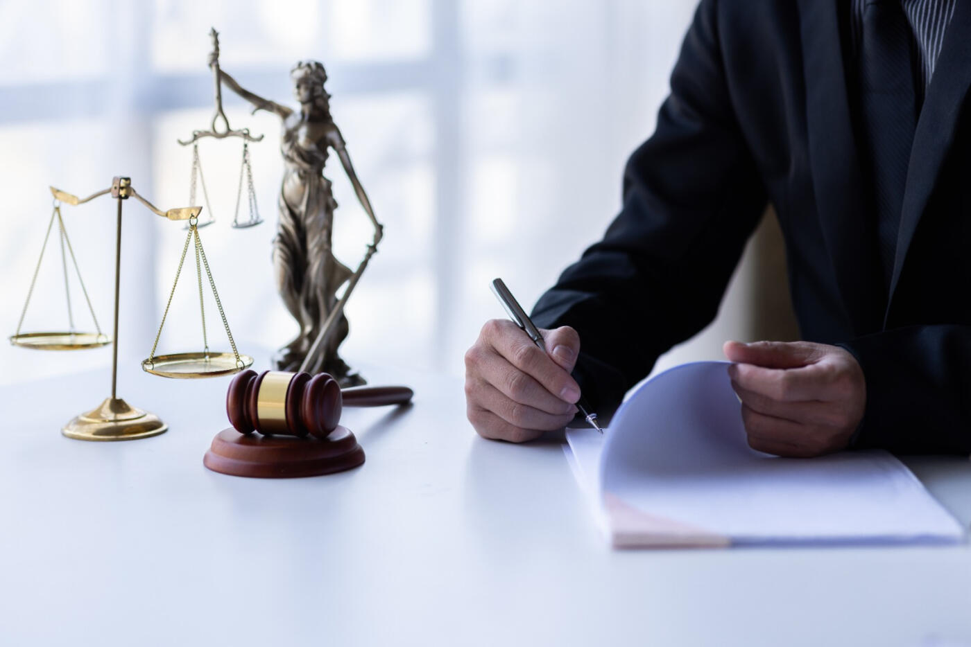 OAB Paraná pede fechamento de oito cursos de Direito que não atendem ...